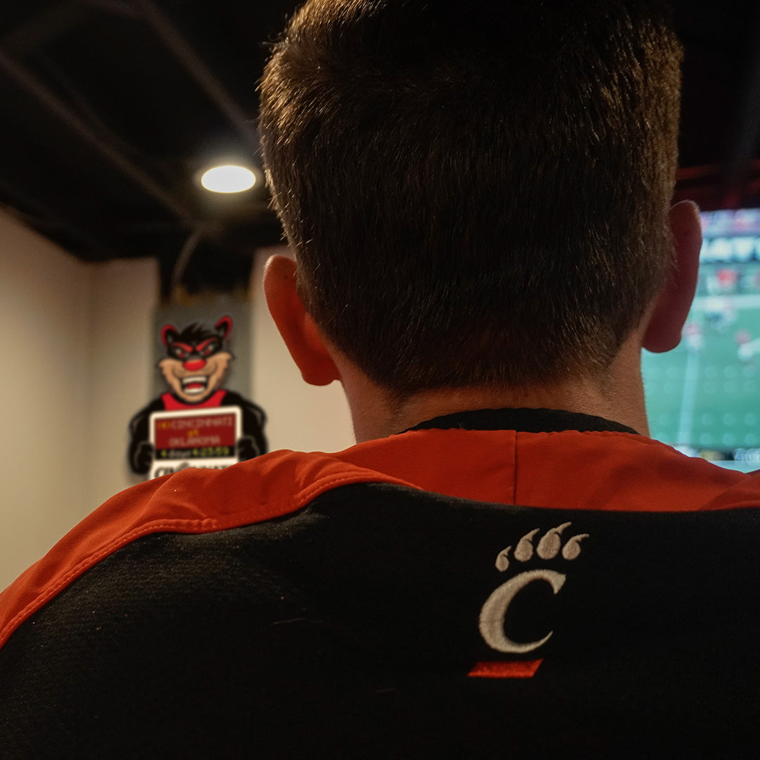 Elevate Team Pride with TeamTicker: Digital LED Displays for Sports Fa